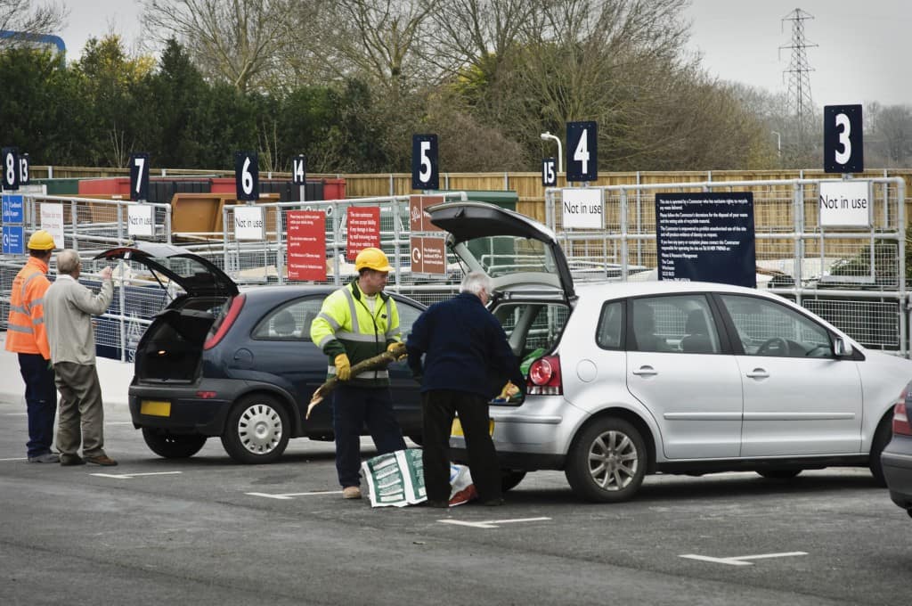 Hampshire reviews future of HWRC network - letsrecycle.com