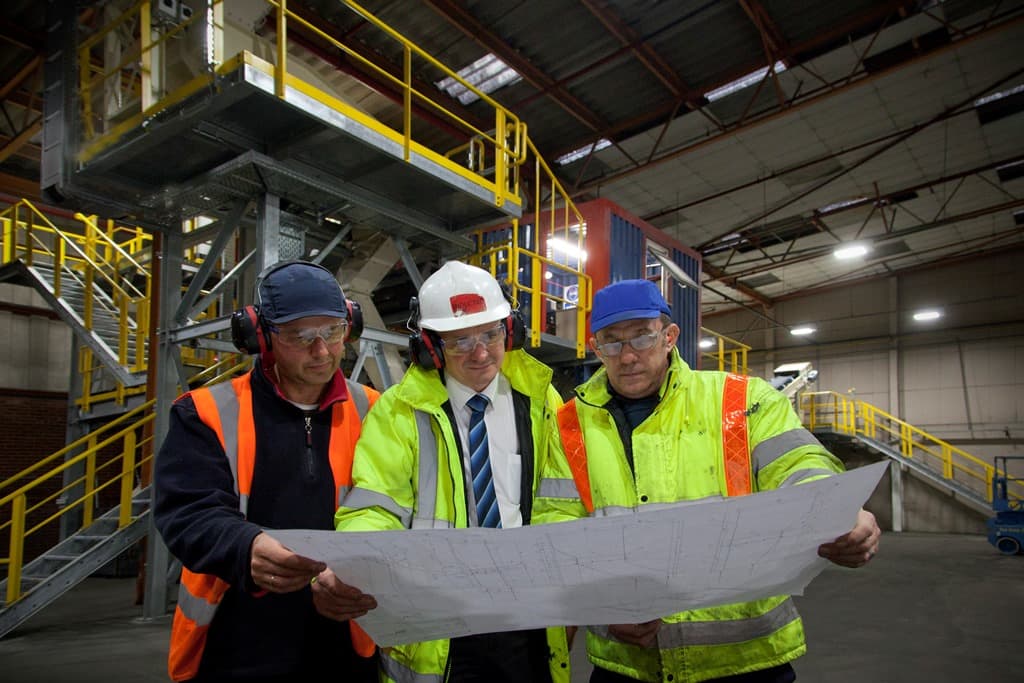 Beatson Clark invests in glass sorting line - letsrecycle.com