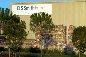 DS Smith to use office paper for testliner - letsrecycle.com
