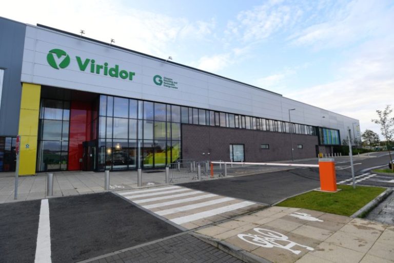 Viridor cuts ribbon on Glasgow energy facility - letsrecycle.com