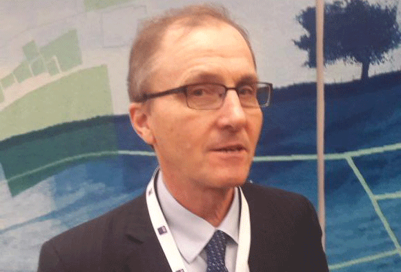 Defra scientist looks at waste collection models - letsrecycle.com