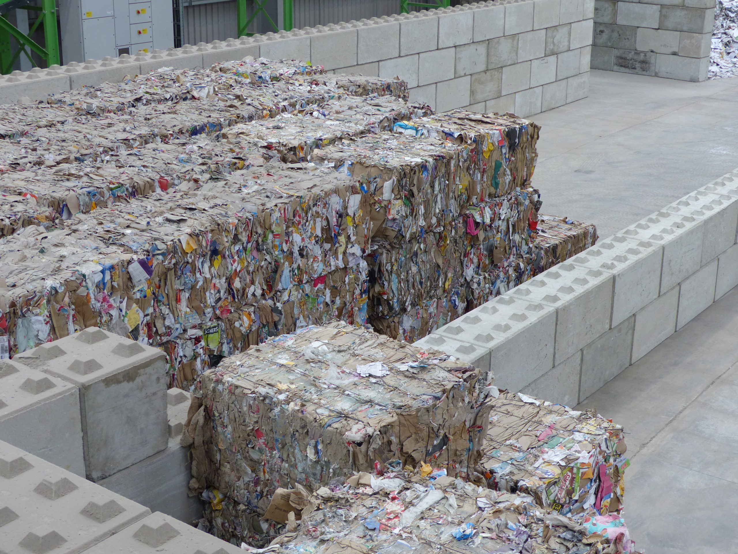 Recyclers see downturn in plastics and paper markets - letsrecycle.com