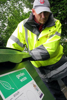 Defra attends RecycleBank roundtable meeting - letsrecycle.com