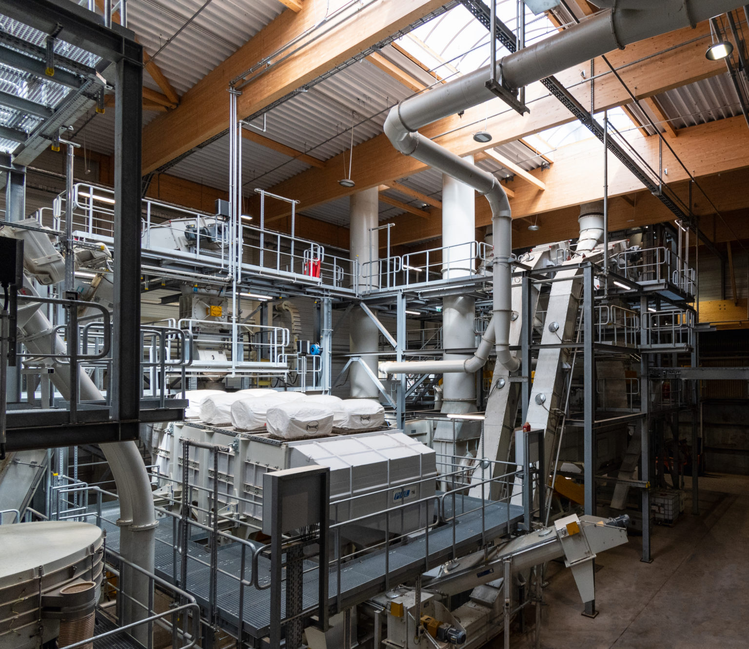 Egger makes £15 million investment in Hexham plant - letsrecycle.com