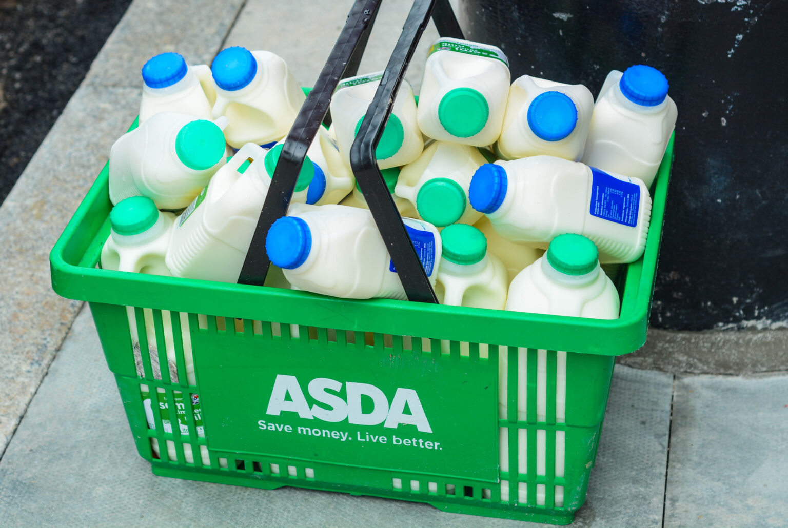 Asda to move to clear plastic milk caps - letsrecycle.com