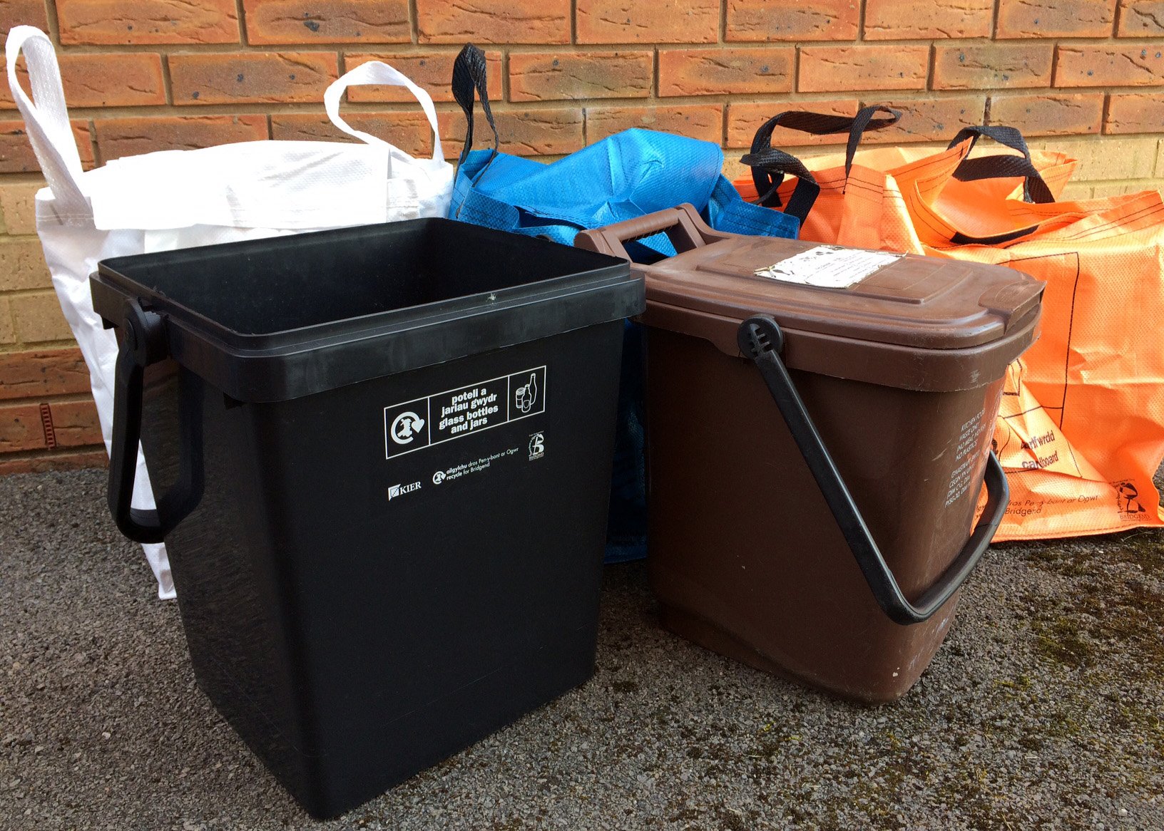 First for Plan B as it wins Bridgend collection contract - letsrecycle.com