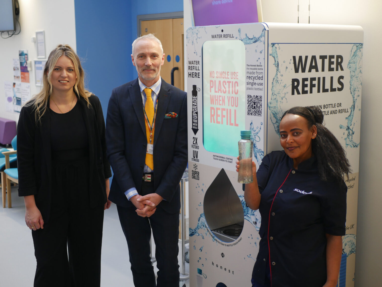Manchester University NHS reduces single-use plastic use - letsrecycle.com