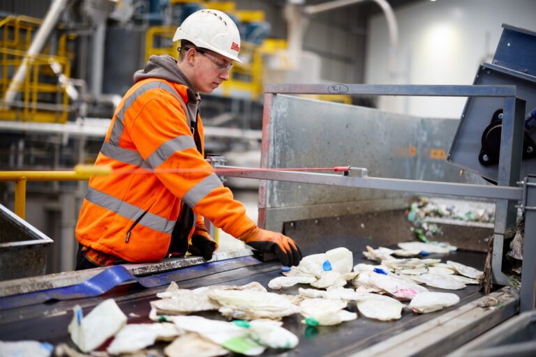 Biffa report: UK could recycle all plastic packaging onshore by 2030 ...